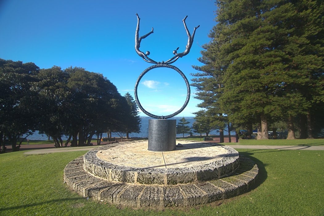 Sculptural Element Options for Using Art in Your Landscape | Landscapes ...